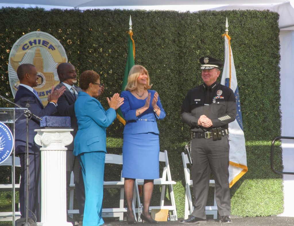Longtime LAPD and LASD Officer Jim McDonnell Publicly Sworn In as Los ...
